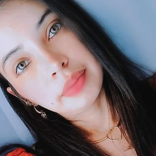 Micaele Souza (@micadesigner) | Stanti